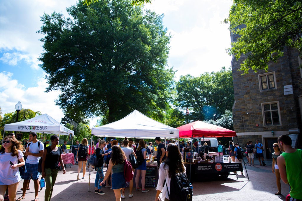 The 4 Foods You Need to Try at the Georgetown Farmers Market ...