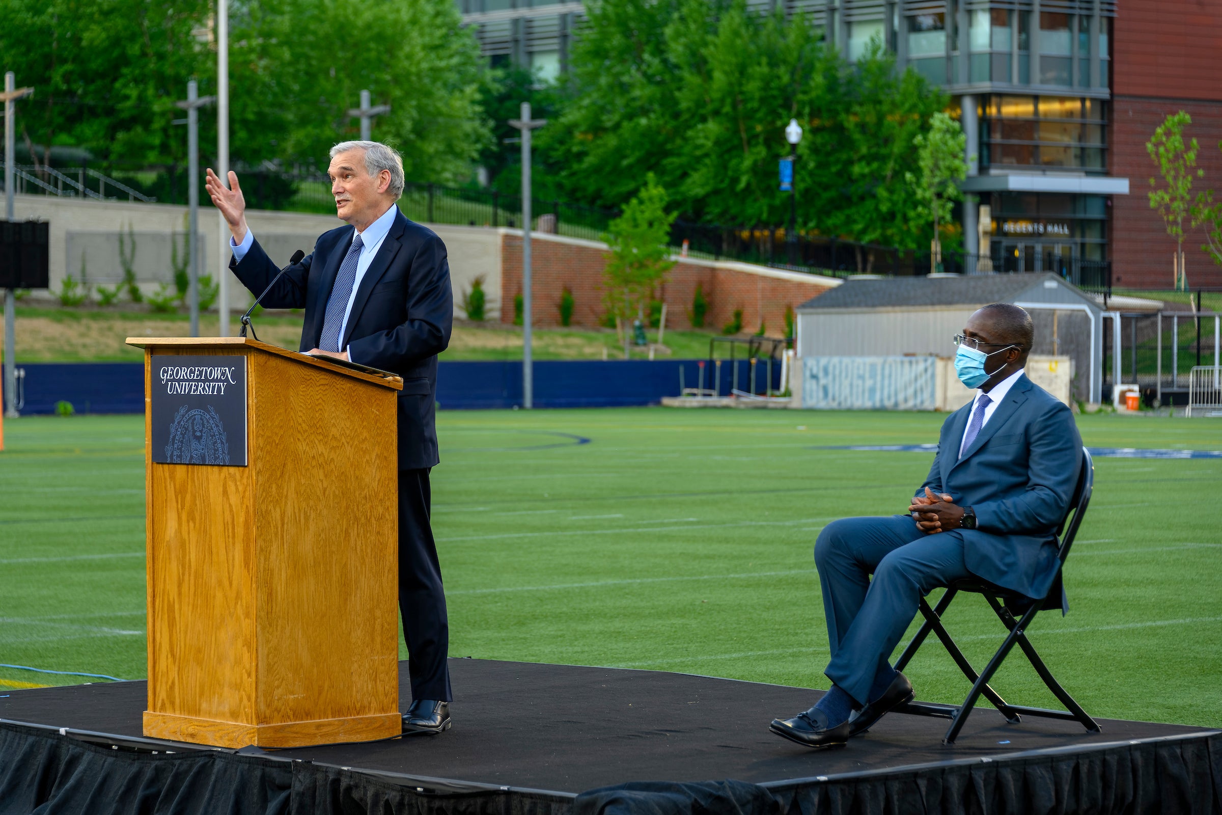 Class of 2024, New Transfer Students Move to the Hilltop, Start First ...