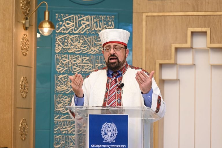 Georgetown Opens First-of-Its-Kind Mosque on a U.S. College Campus ...