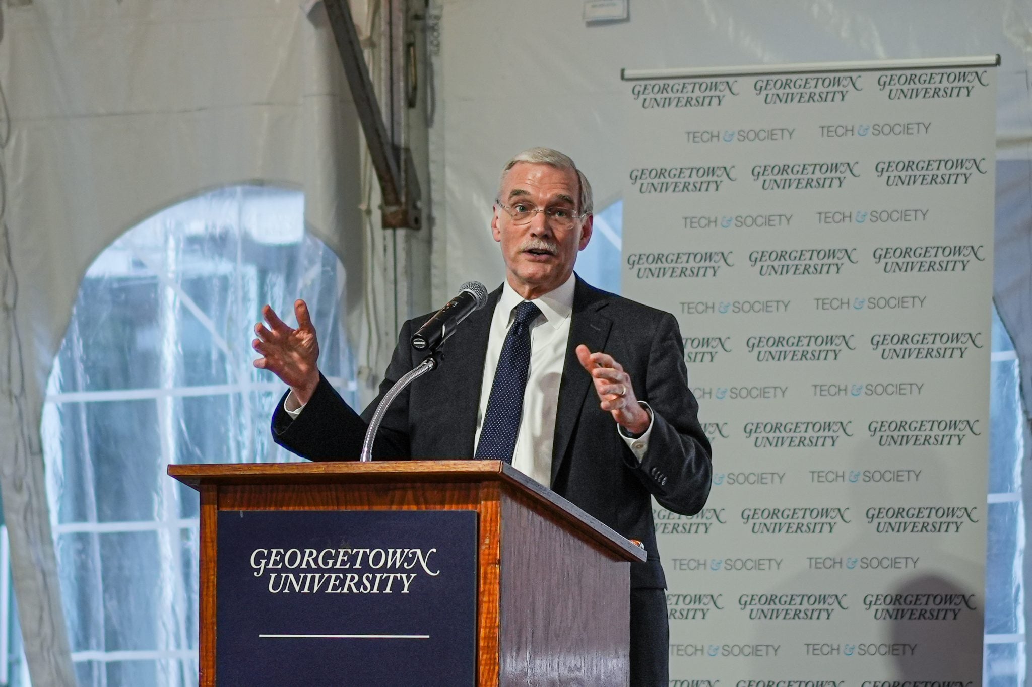 Georgetown, Knight Foundation Commit $30M to New Institute on Tech ...