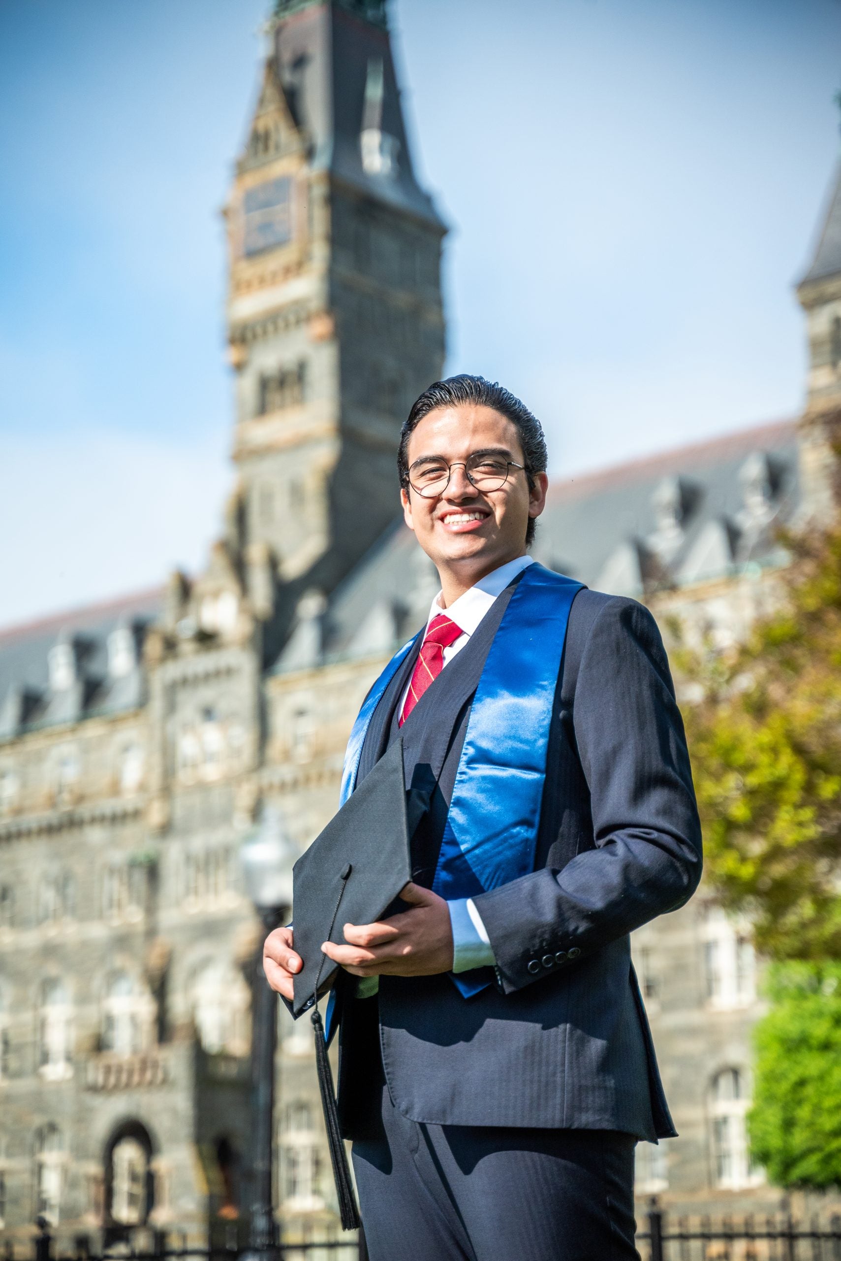 The Best Spots for Graduation Photos at Georgetown University ...