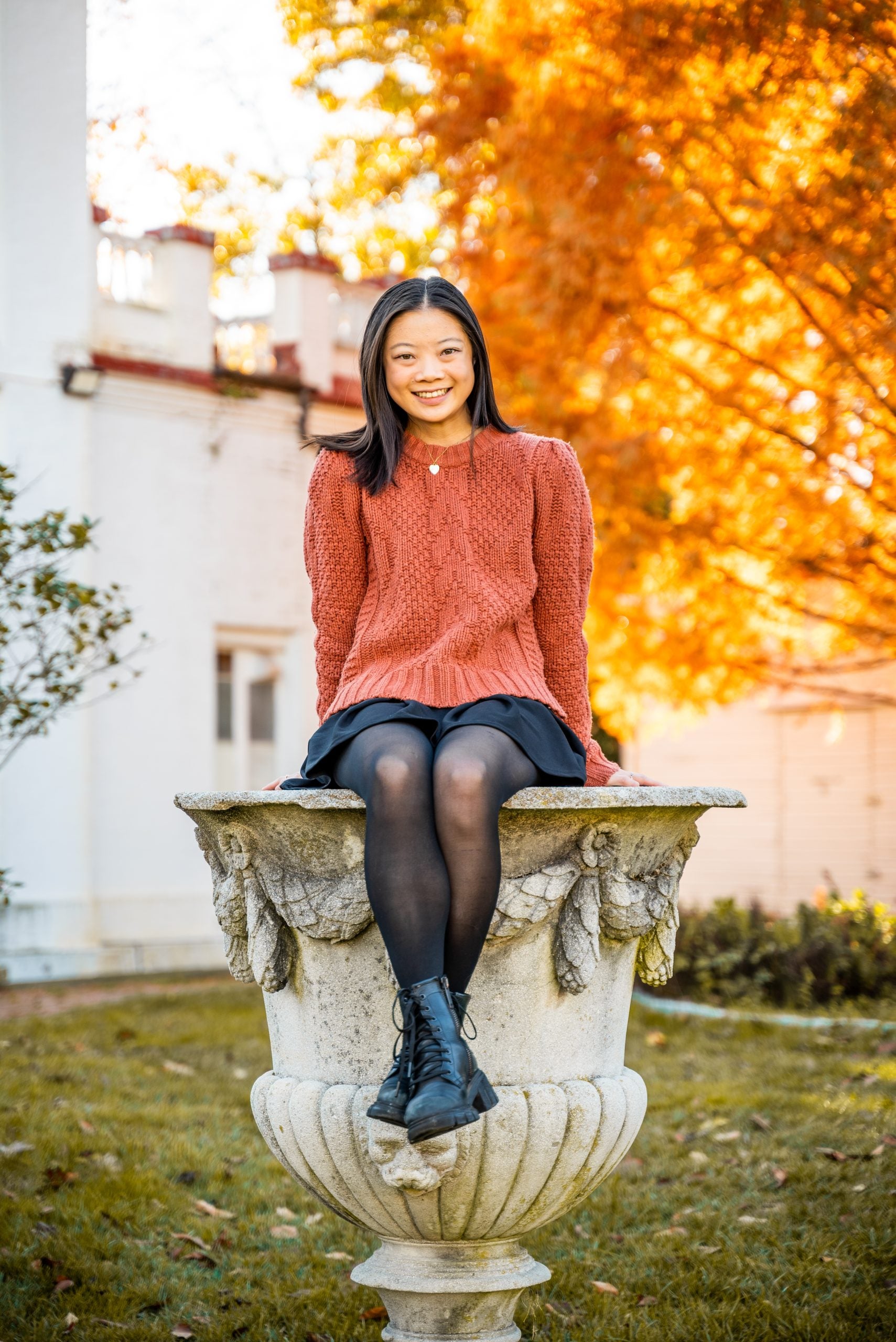 Falling for Georgetown: An Autumn Photo Shoot at the Observatory ...